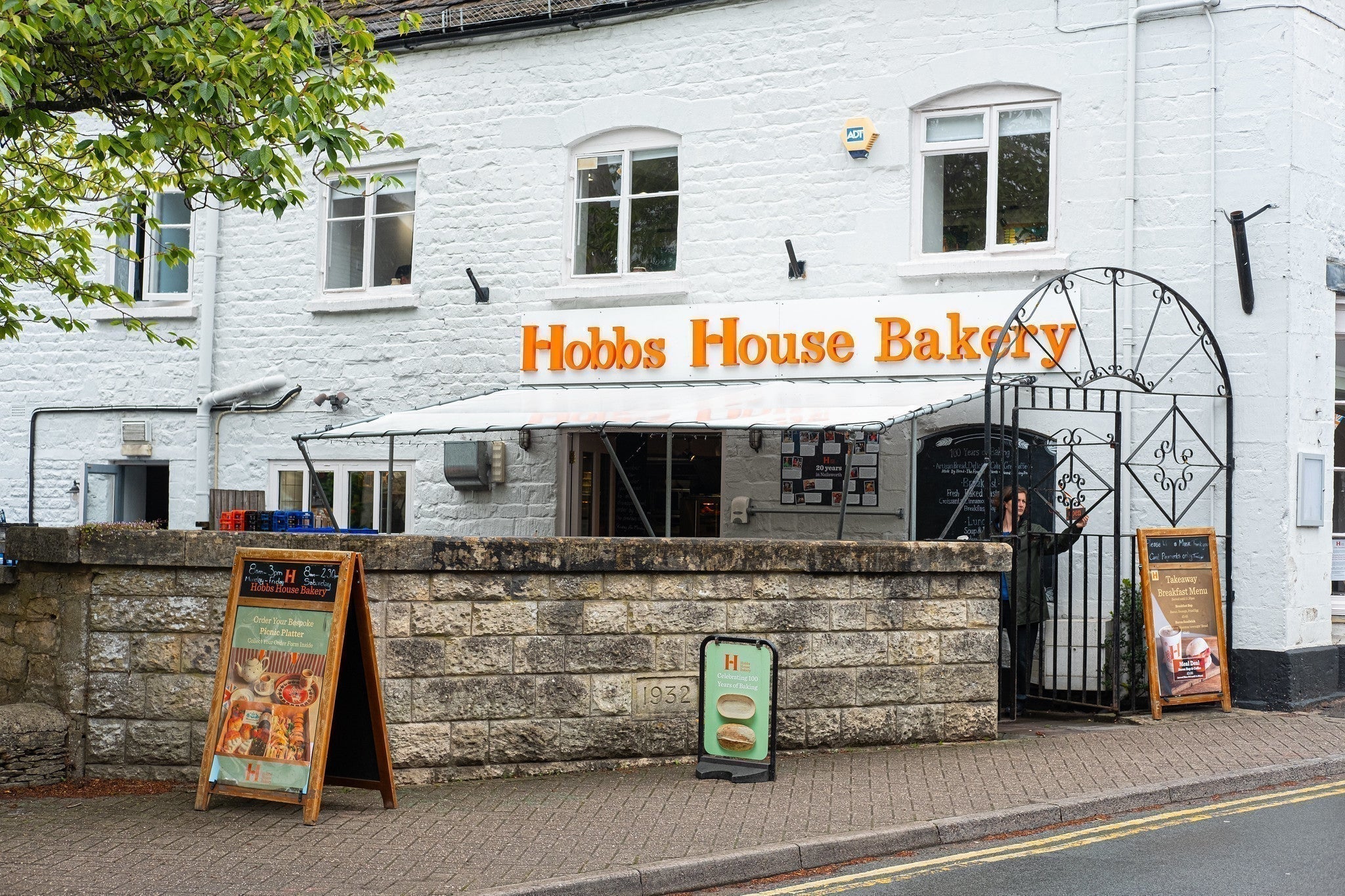 Welcoming Bakery Neighbours - Hobbs House Bakery